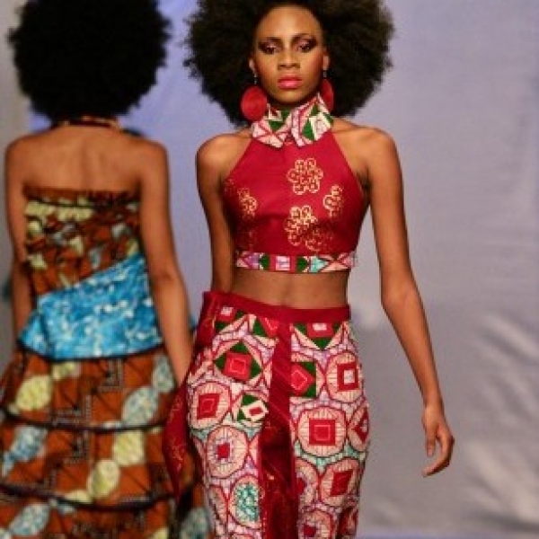 Fashion – Congo Love